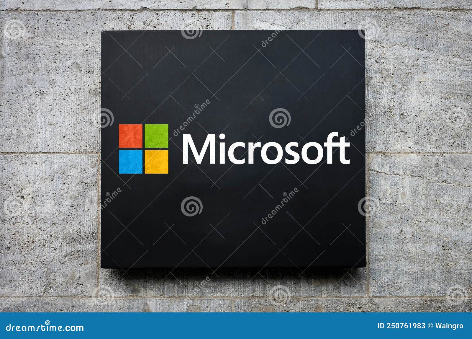 Microsoft Store logo editorial stock photo. Image of software - 250761983