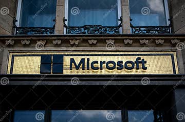 Microsoft store logo editorial image. Image of windows - 254298055