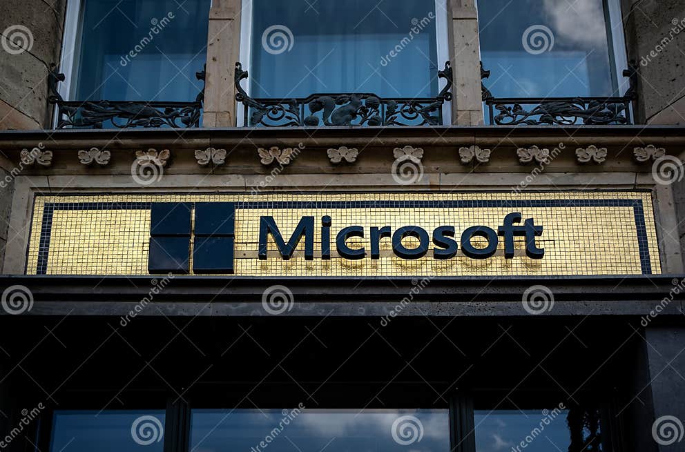 Microsoft store logo editorial image. Image of windows - 254298055