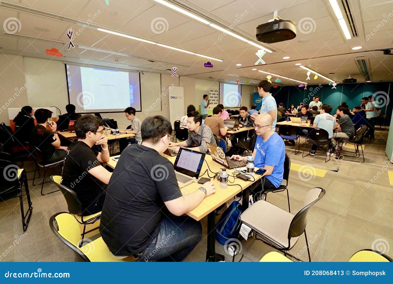 Microsoft Thailand, Bangkok. the Participants Study on Microsoft Cloud ...