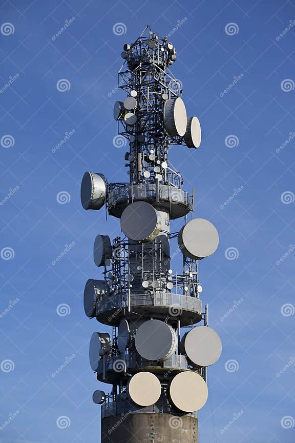 Microwave Tower stock image. Image of network, sunshine - 20924543