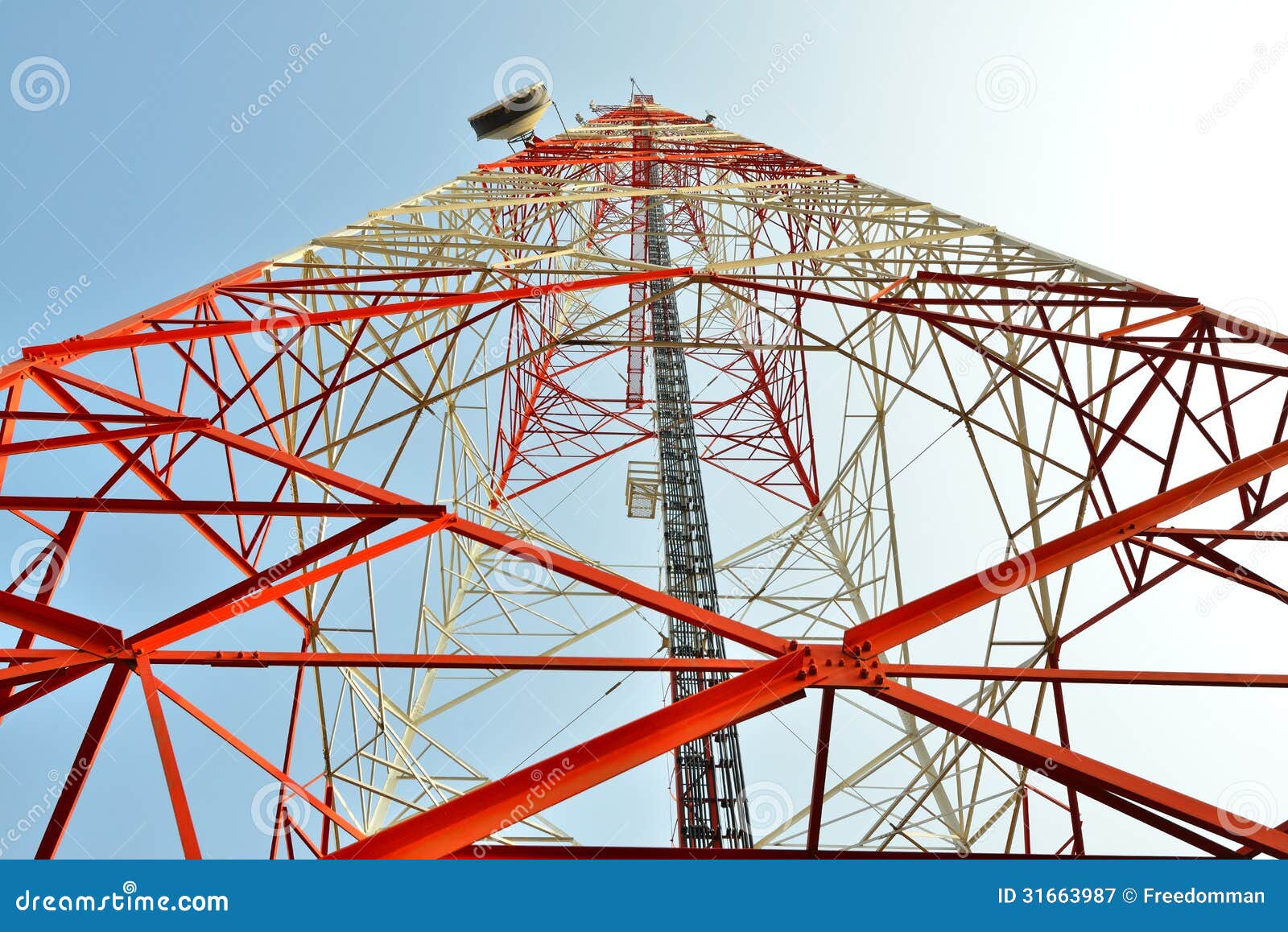 Microwave tower stock image. Image of transmitter, cellular - 31663987