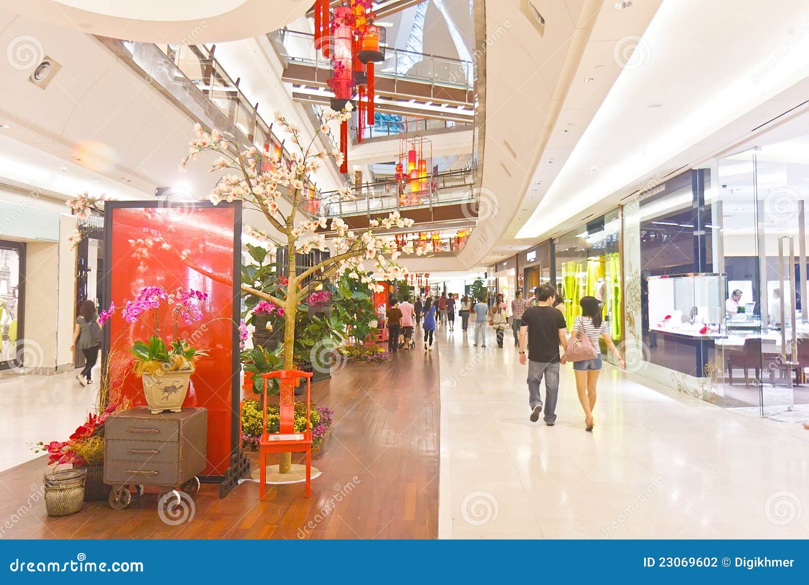 Mid Valley Shopping Mall editorial photography. Image of bazaar - 23069602