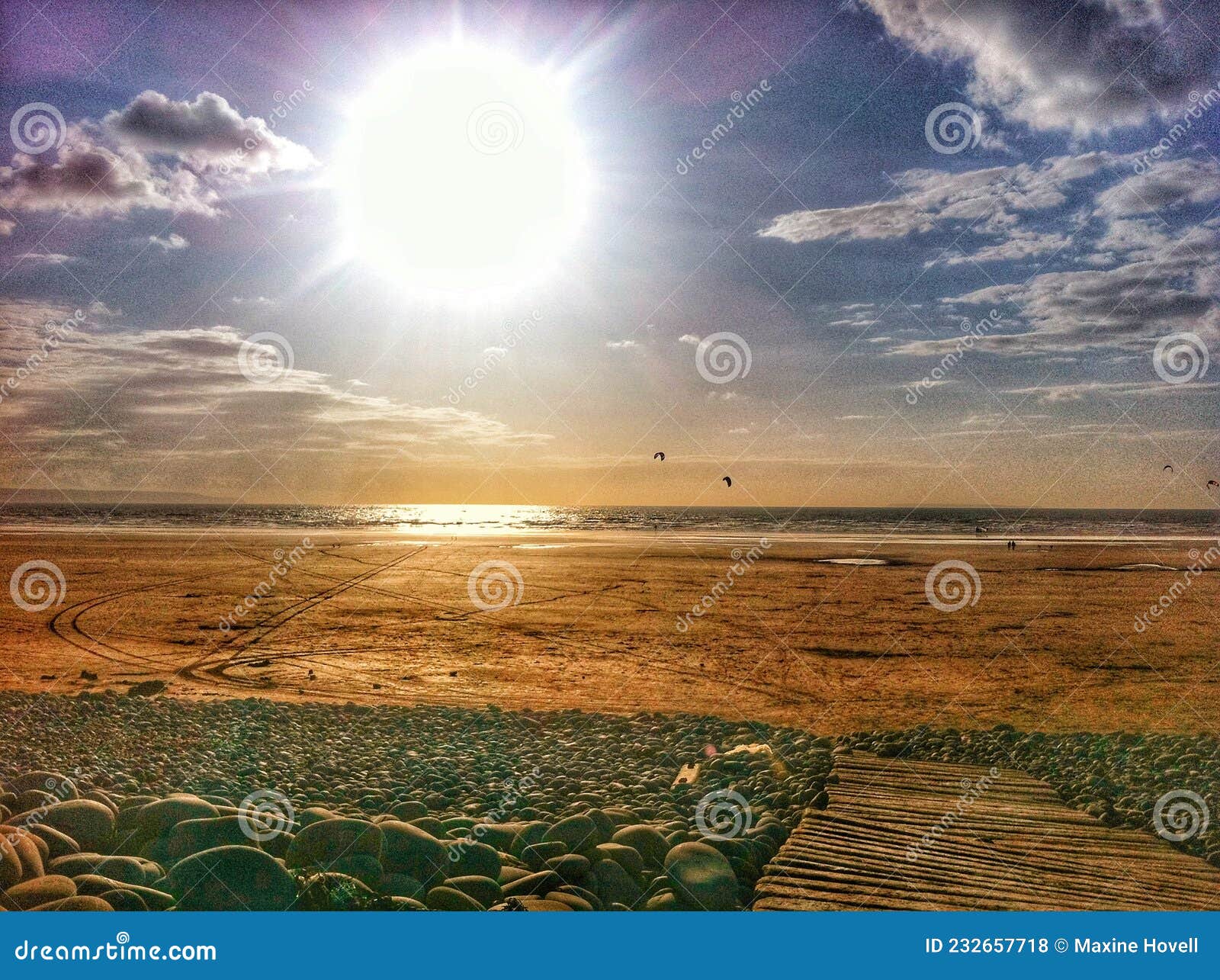 The Midday Sun Shining Over the Ocean Stock Photo - Image of shining ...