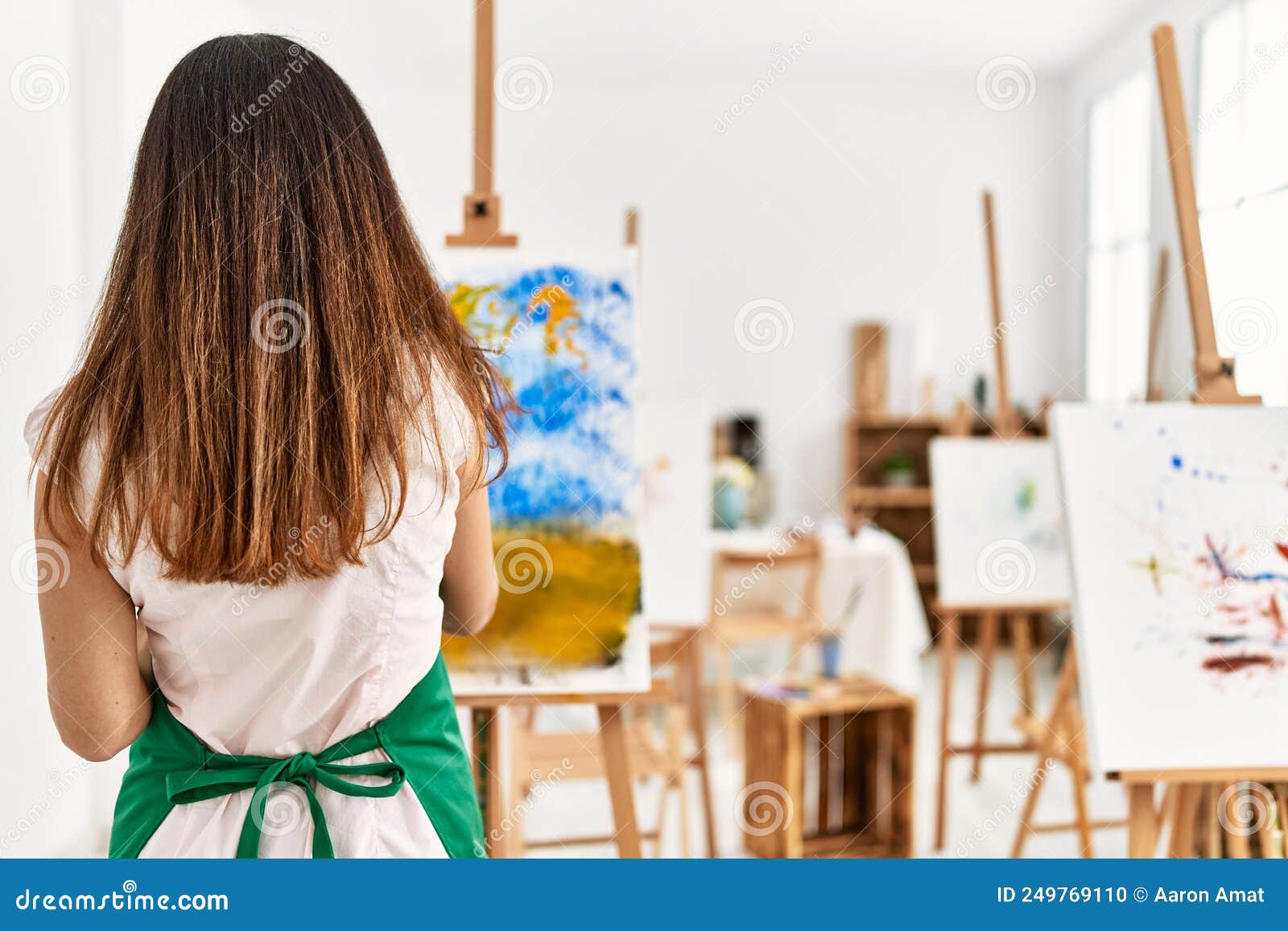 Middle Age Hispanic Woman on Back View Drawing at Art Studio Stock ...