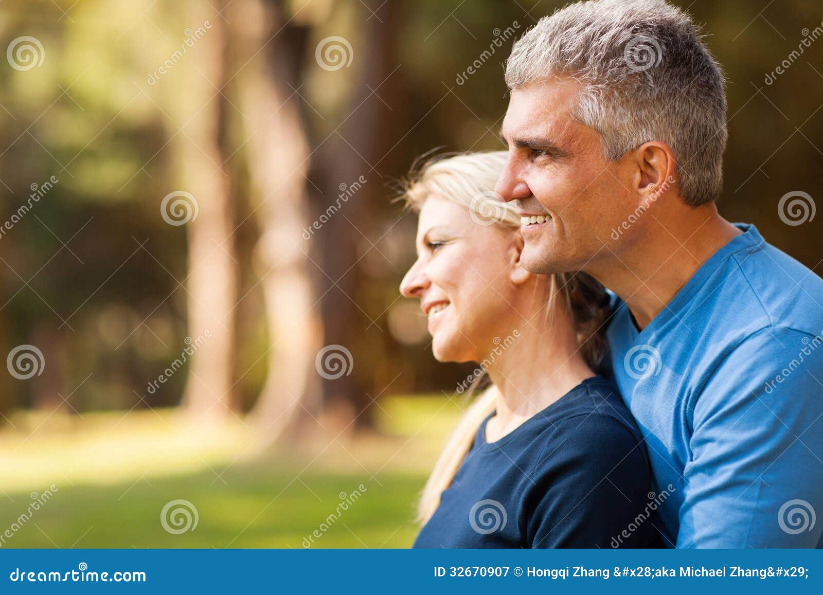 Middle Aged Husband Wife Stock Image Image Of Casual 32670907