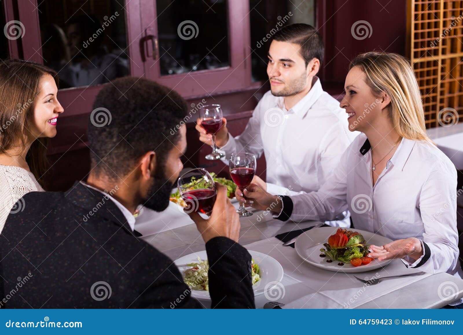 Middle Class People This Is What The British Social Classes Think Of