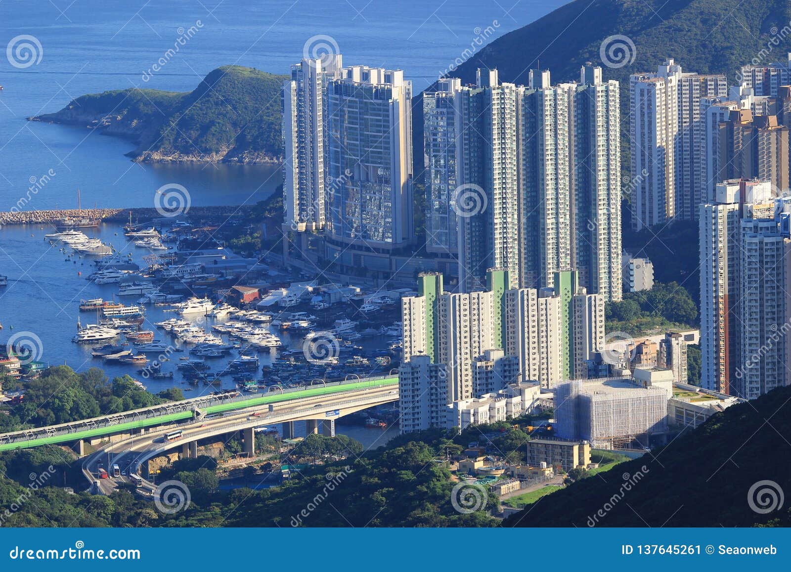Middle Class Residential Building in Hong Kong Stock Image - Image of ...