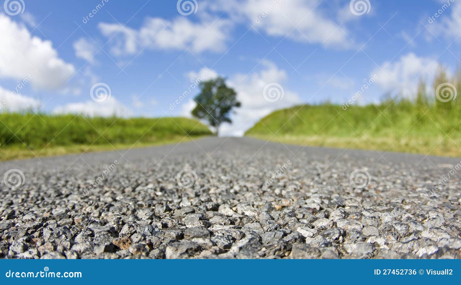 Middle of the Road, in Countryside. Stock Photo - Image of scene ...