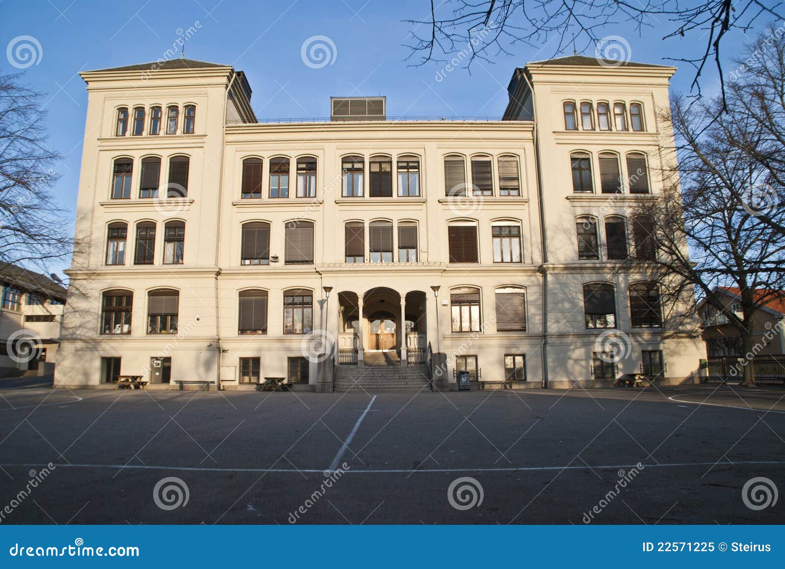 Middle school stock image. Image of schoolyard, homeromm - 22571225