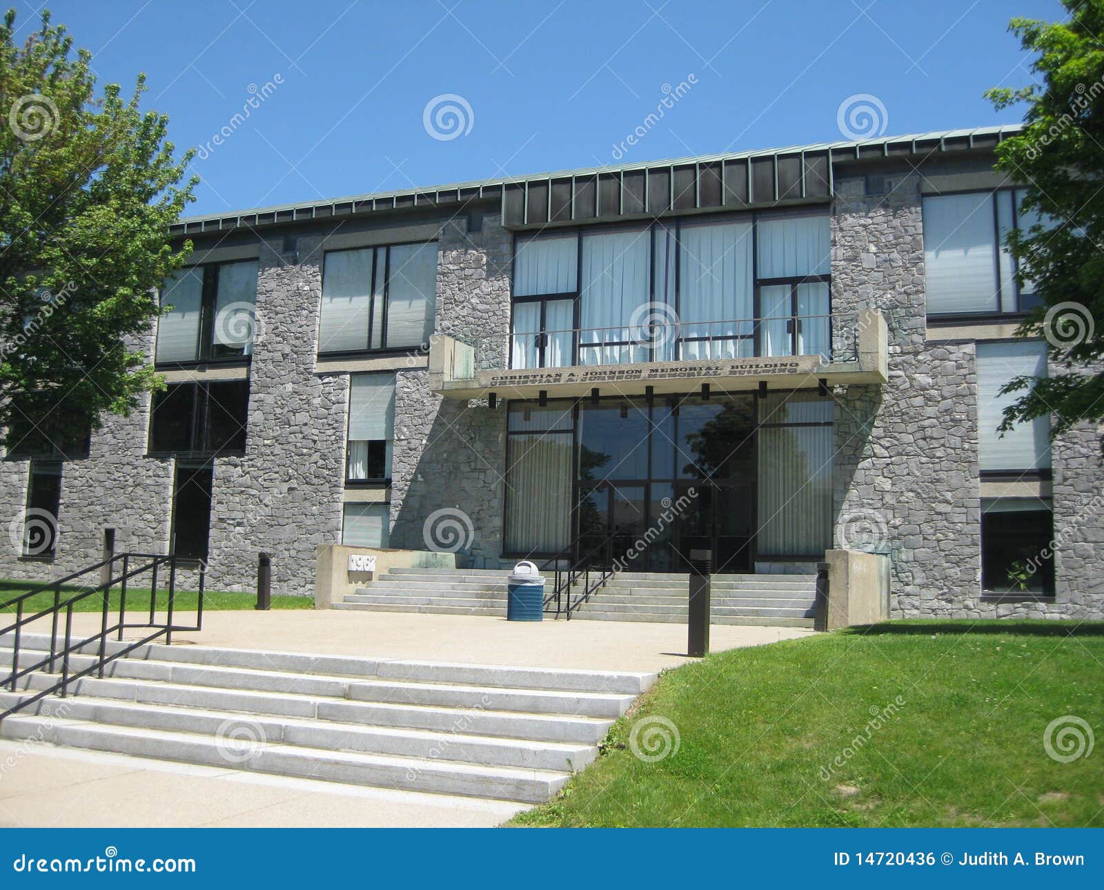 Middlebury College Campus stock photo. Image of landmark - 14720436