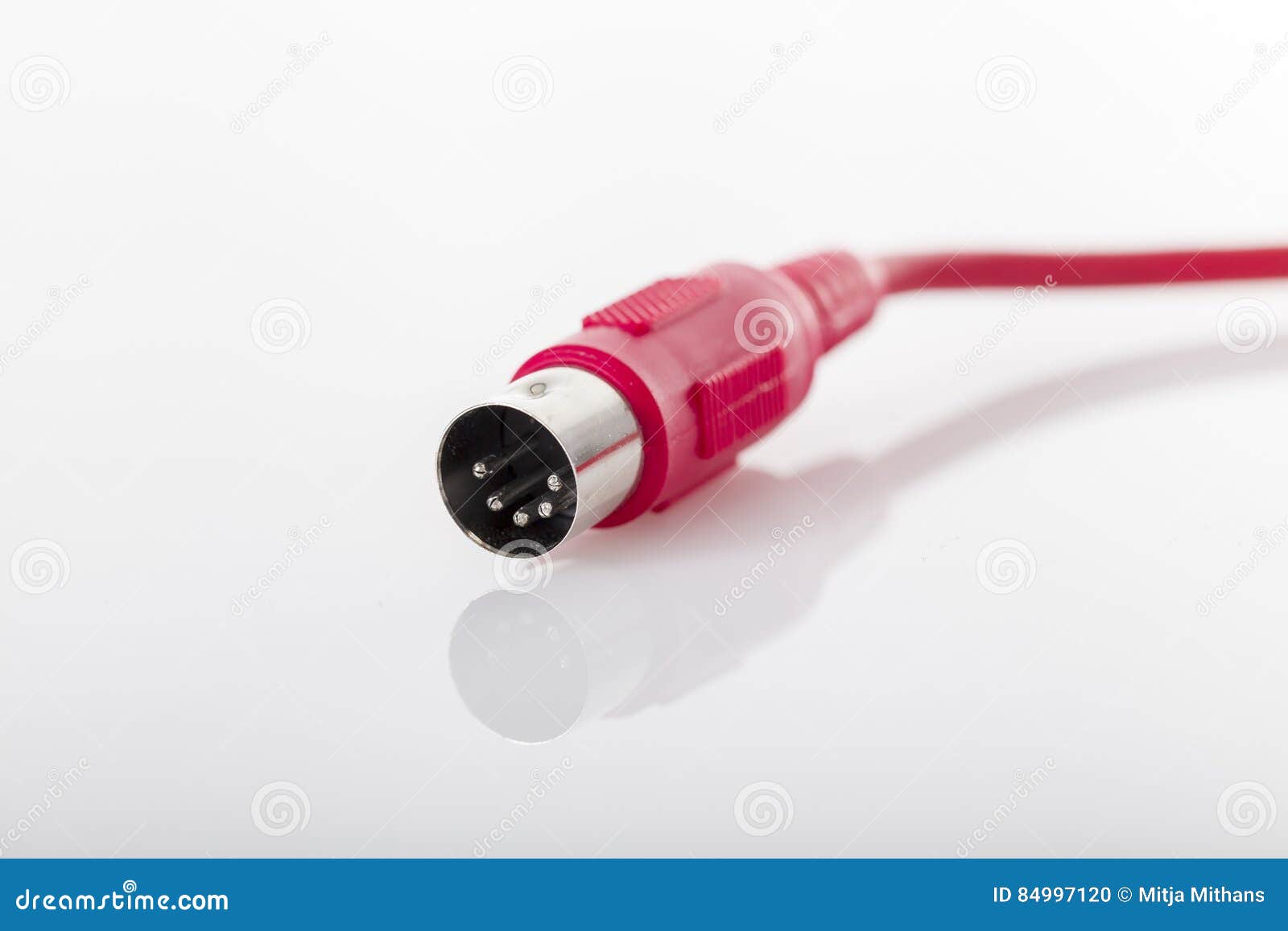 Midi DIN plug stock photo. Image of computer, audio, cable - 84997120