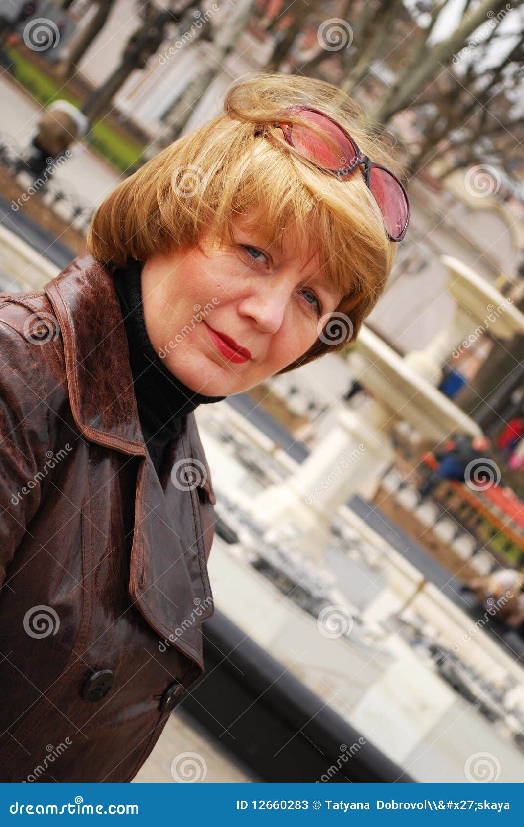 Midle age woman portrait stock image. Image of smile - 12660283