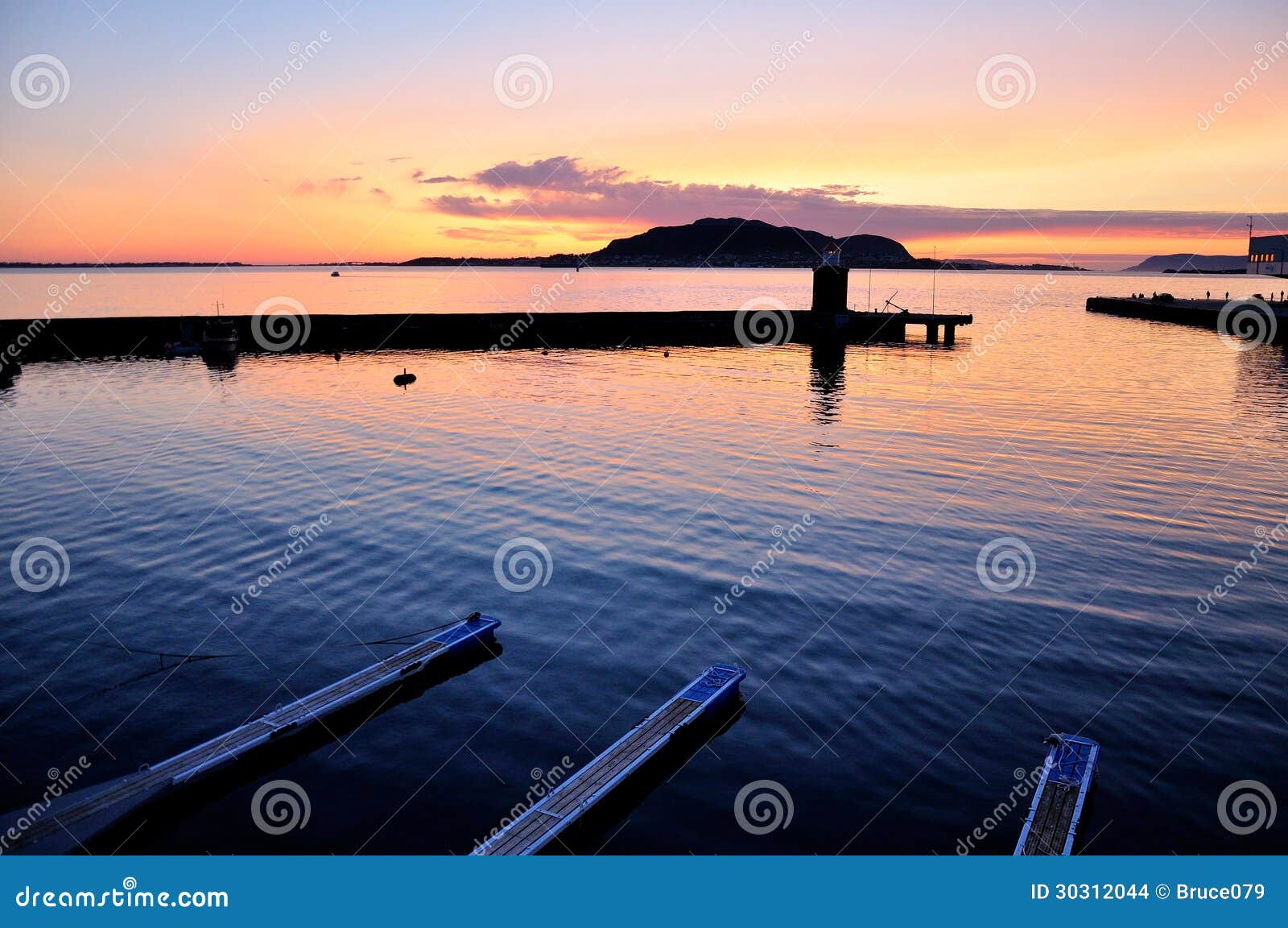 Norwegian port at midnight stock photo. Image of glow - 30312044