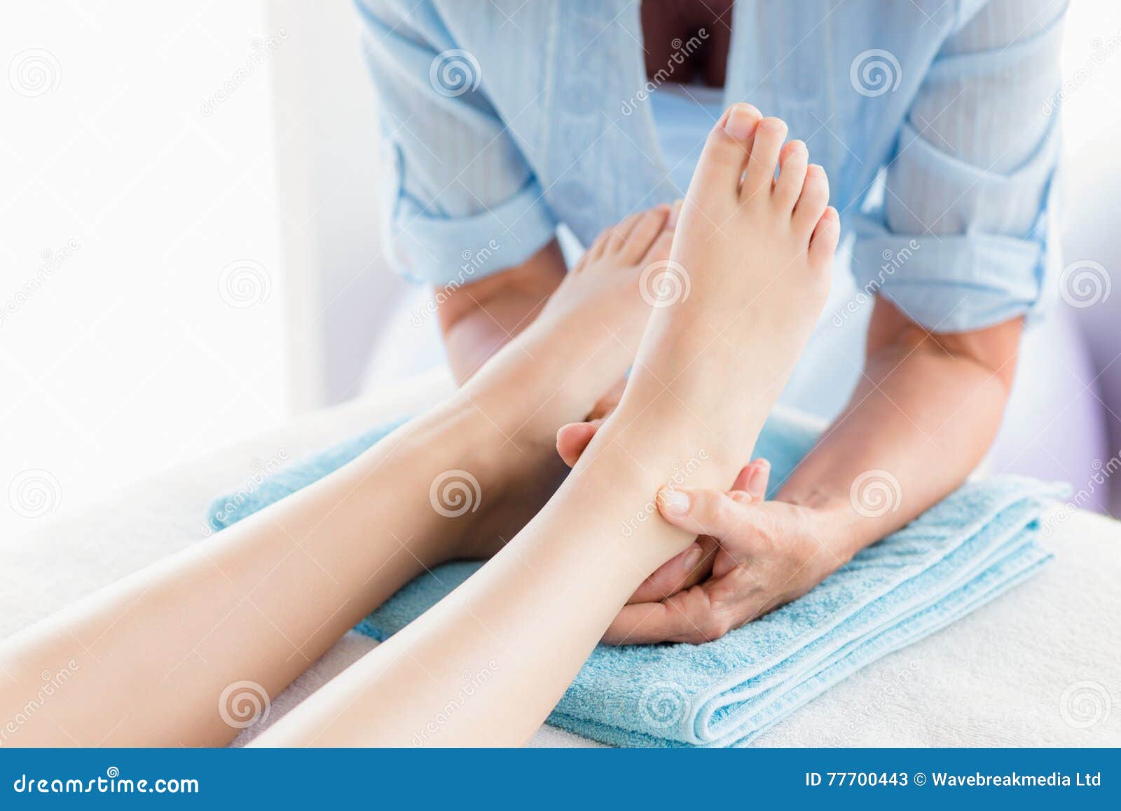 Midsection of Masseur Giving Foot Massage To Woman Stock Image - Image ... Midsection of Masseur Giving Foot Massage To Woman Stock Image - Image ...