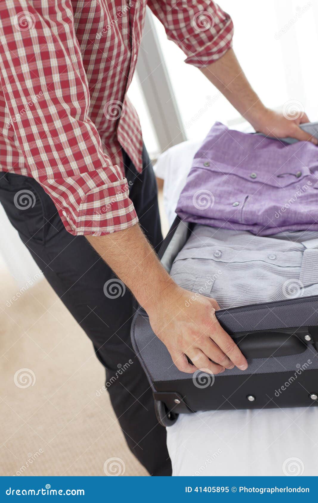 Unpacking Suitcase Stock Images - Download 766 Royalty Free Photos