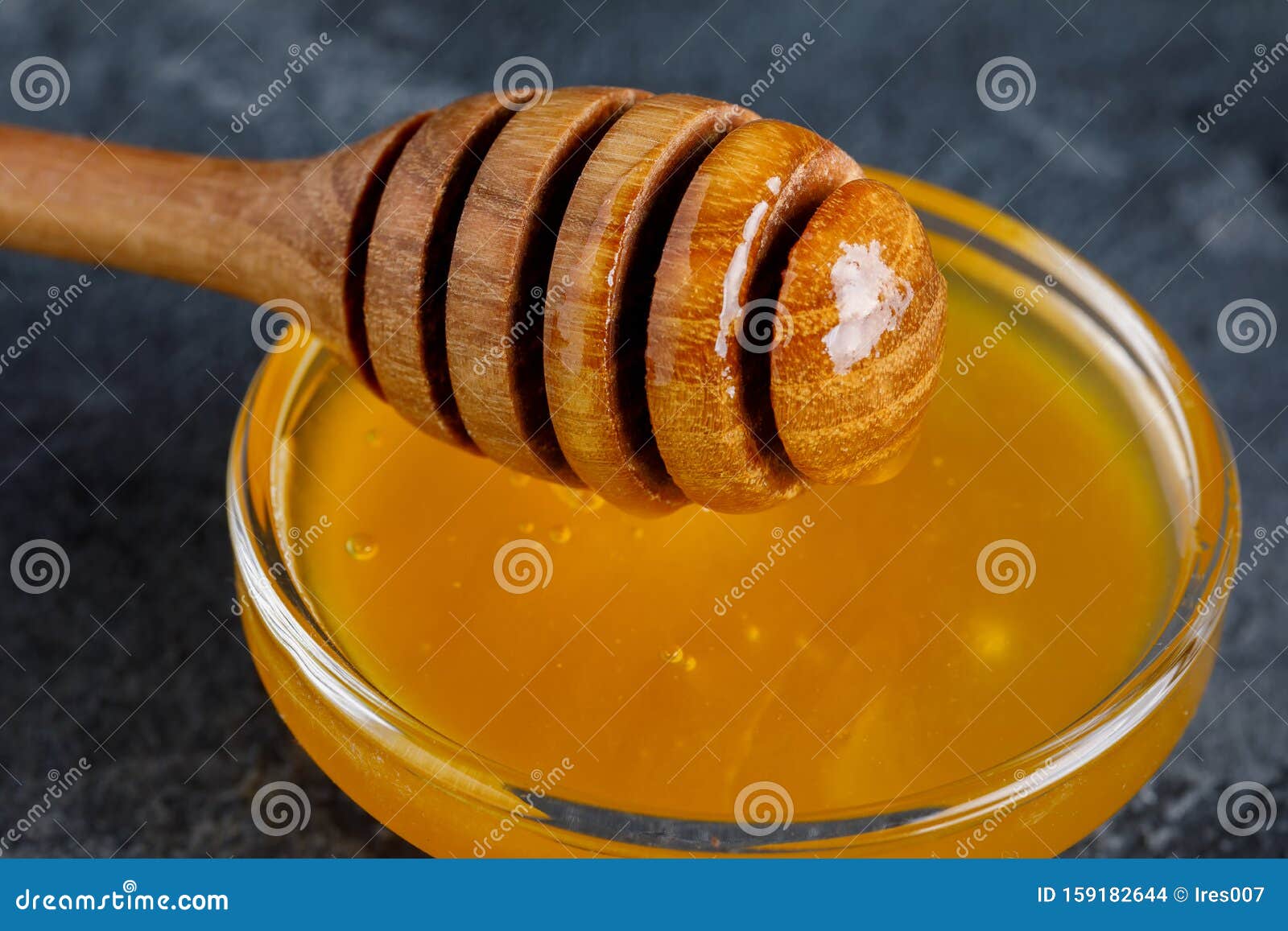 Miel Y Palo De Madera Para Miel Foto de archivo - Imagen de tarro ...