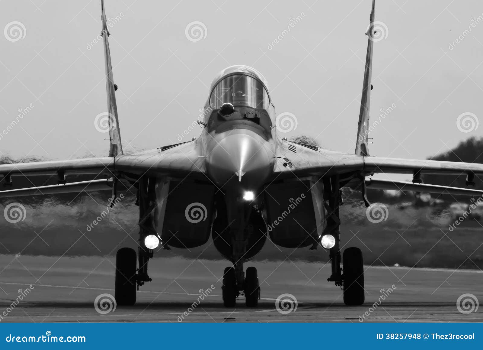 Mig-29 editorial stock photo. Image of engine, aeroplane - 38257948