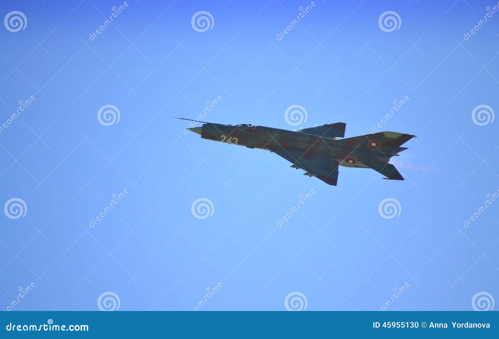 Mig 21 fighter flying editorial image. Image of display - 45955130