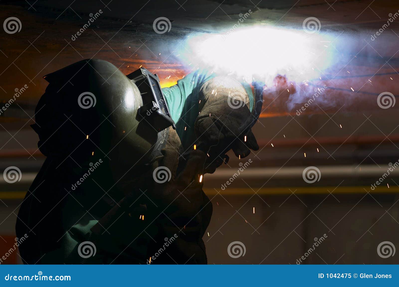 Mig flash stock image. Image of safety, repair, skilled - 1042475