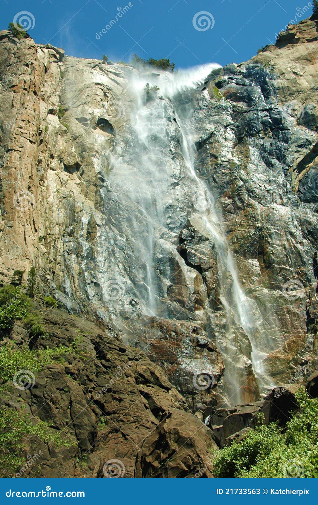 Mighty Water stock image. Image of travel, fluid, flowing - 21733563