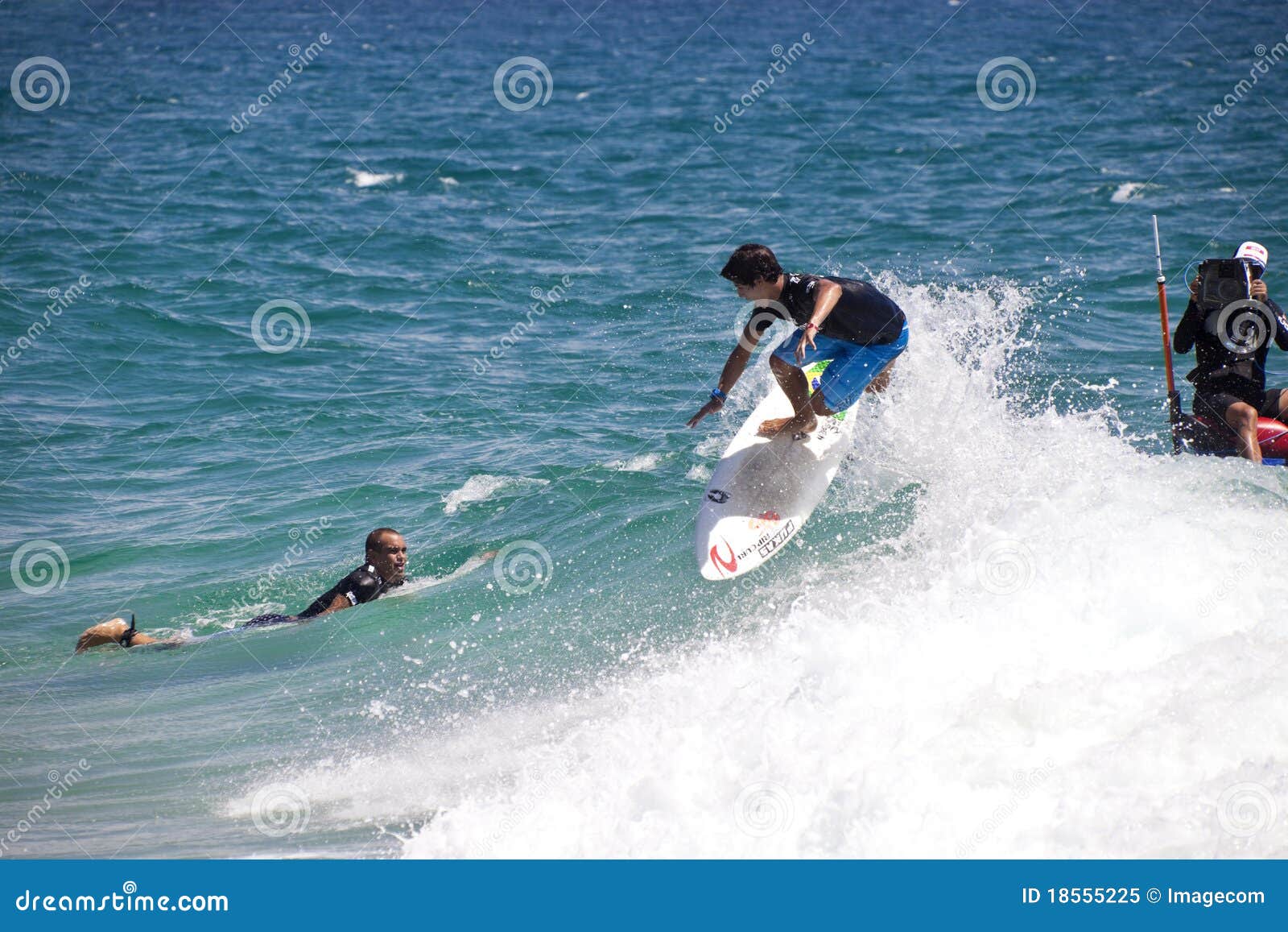 Migliori Surfisti Del Mondo Immagine Editoriale - Immagine di atletismo ...