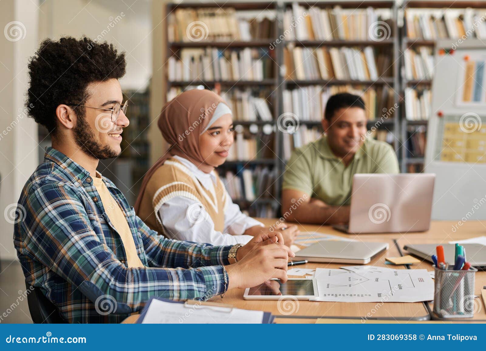 Migrant Students Studying Foreign Language in Class Stock Photo - Image of together, woman ...