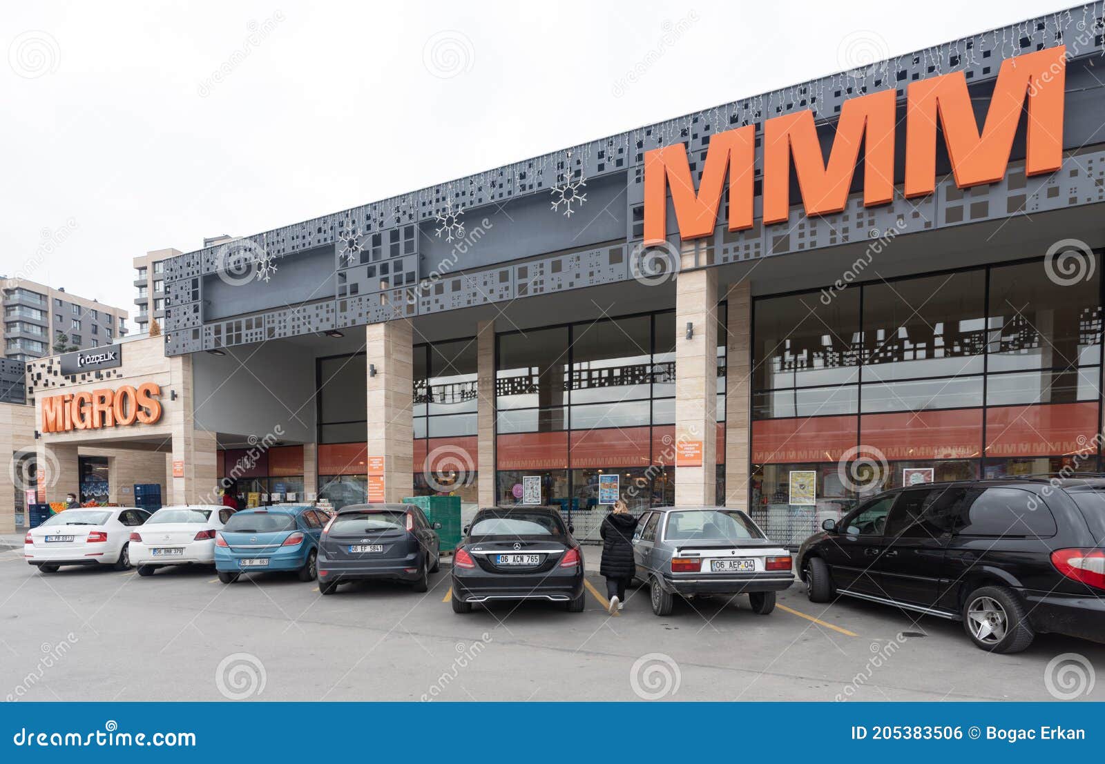 Migros Retail Chain in Ankara Editorial Photo - Image of indoor ... Migros Retail Chain in Ankara Editorial Photo - Image of indoor ...