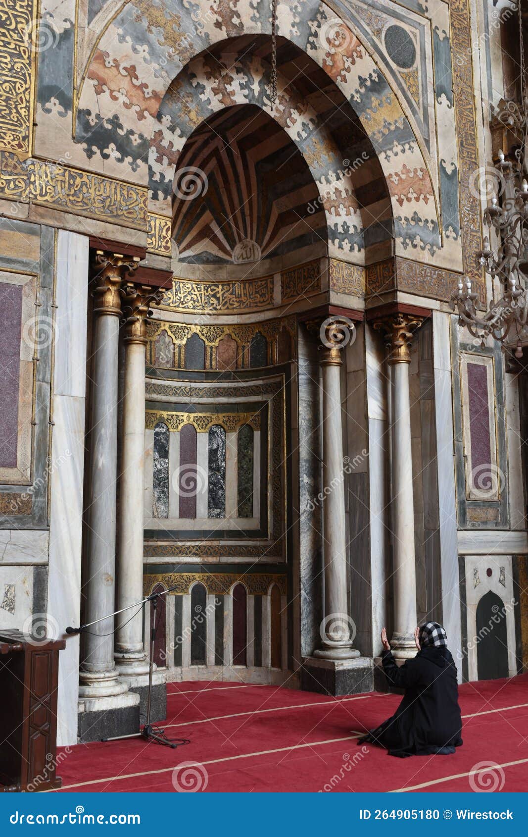 Mihrab of the Sultan Hassan Mosque Editorial Image - Image of cairo ...