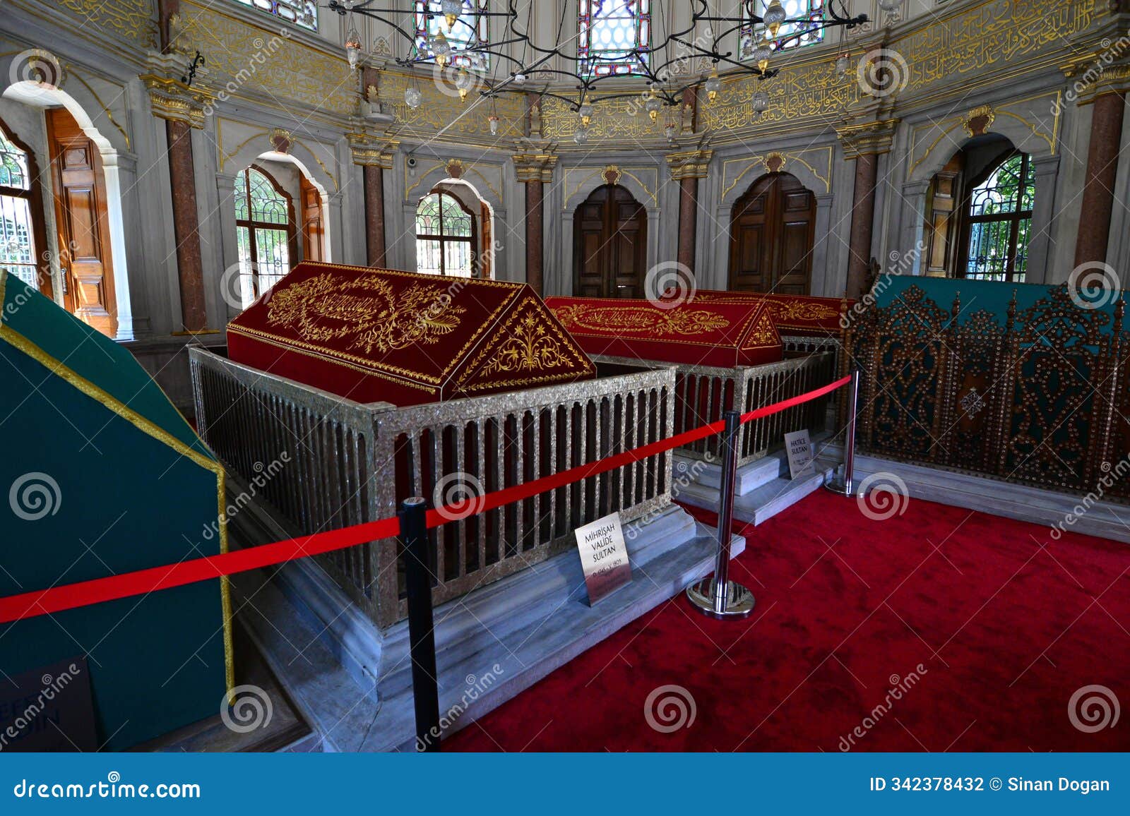 Mihrisah Valide Sultan Tomb Stock Illustration - Illustration of turkey ...