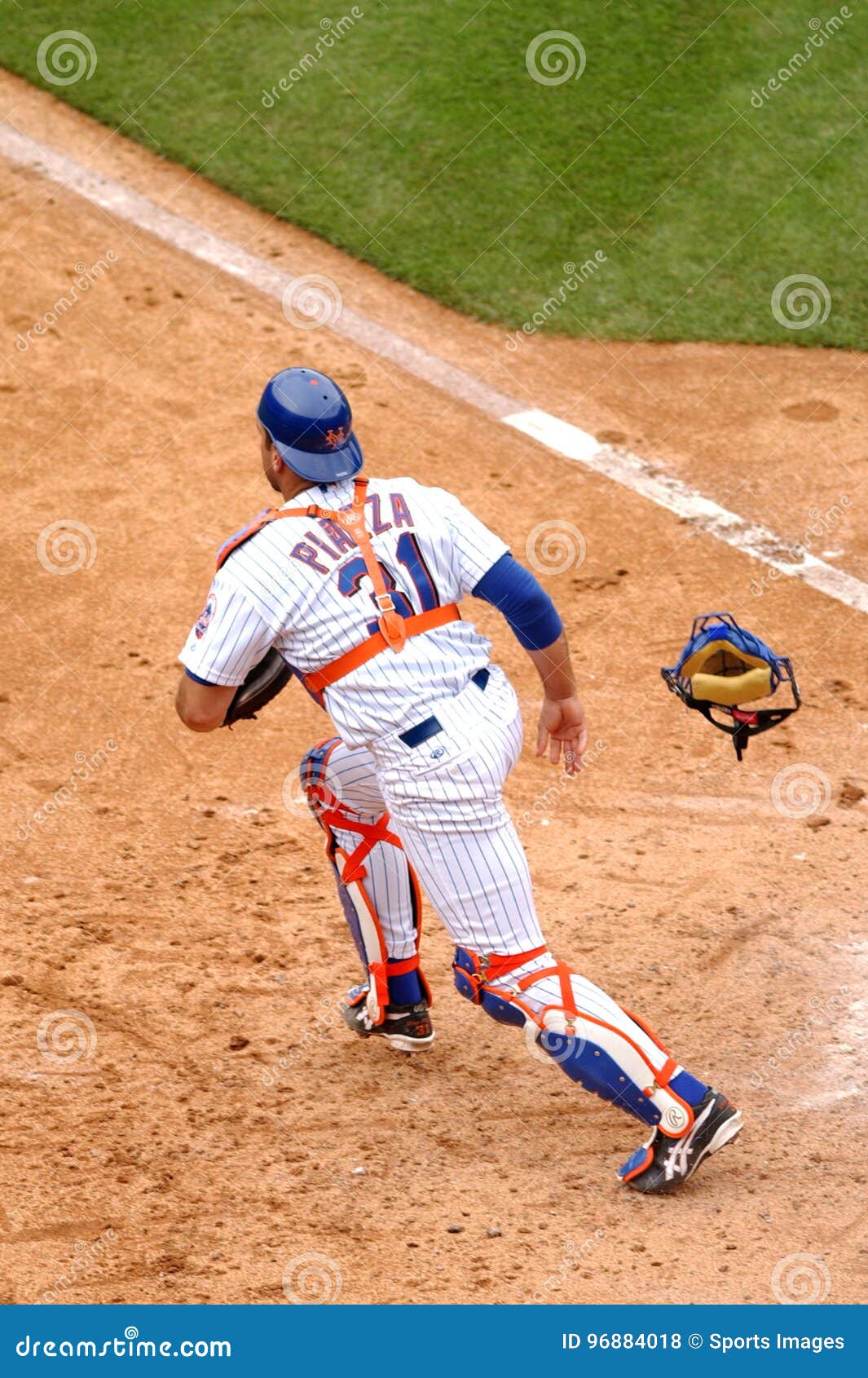 Mike Piazza of the New York Mets Editorial Stock Photo - Image of game ...