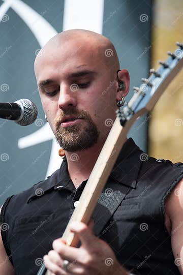 Mike Salerno editorial stock image. Image of concerts - 26831989