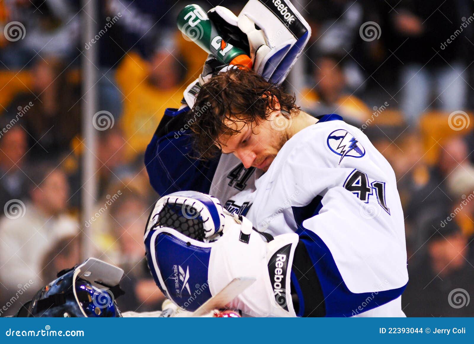 Mike Smith editorial stock image. Image of reebok, trapper - 22393044