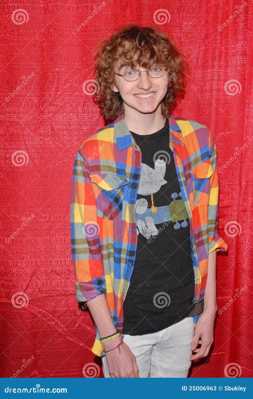 Mikey Reid editorial stock photo. Image of locals, care - 25006963