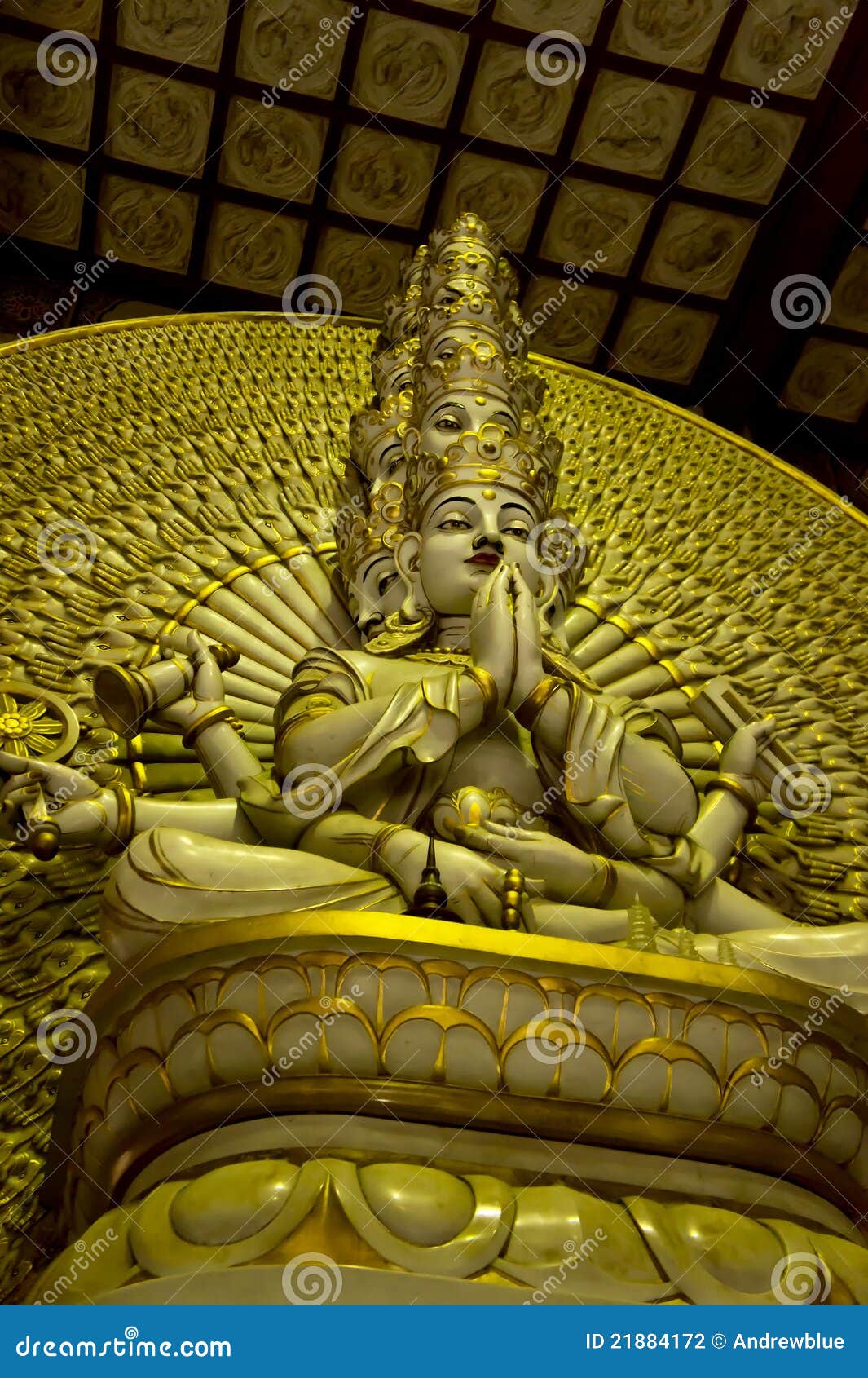 Mil manos Buddha foto de archivo. Imagen de cara, nirvana - 21884172