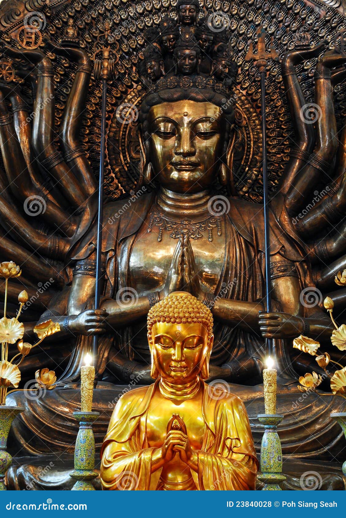 Mil manos Buddha foto de archivo. Imagen de talle, adorne - 23840028