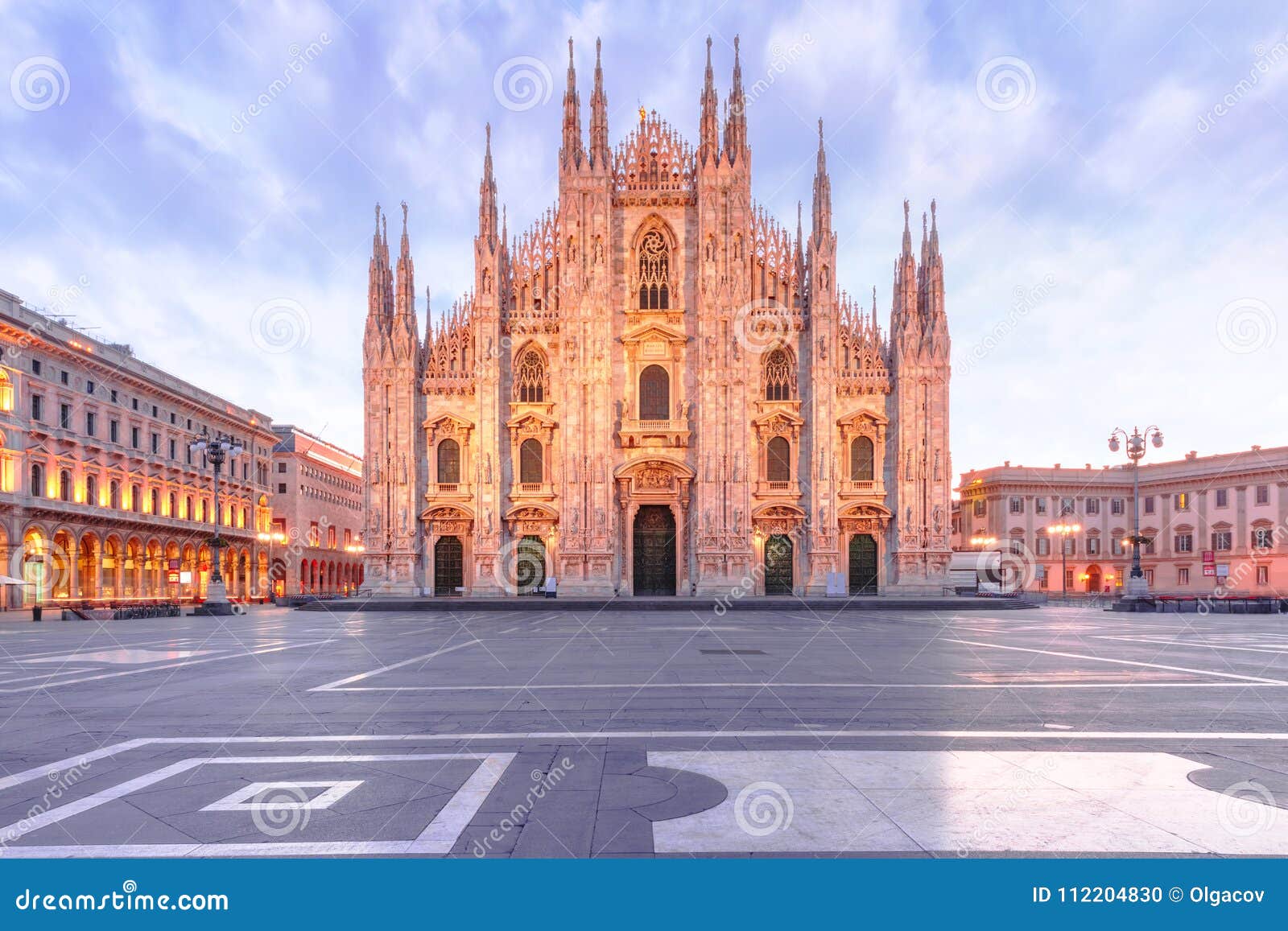 Milan Cathedral on Piazza Del Duomo, Milan, Italy Stock Photo - Image ... Milan Cathedral on Piazza Del Duomo, Milan, Italy Stock Photo - Image ...