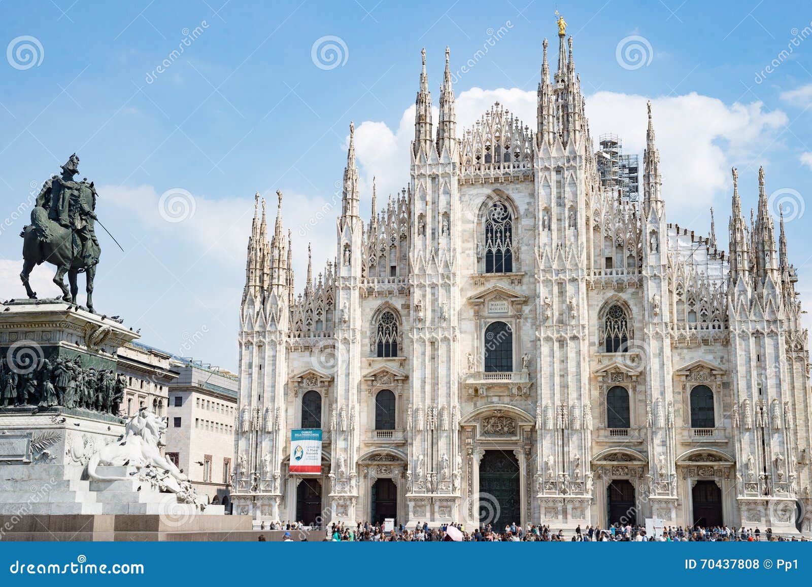 Milan Duomo Cathedral Main Square Editorial Stock Photo - Image of ...