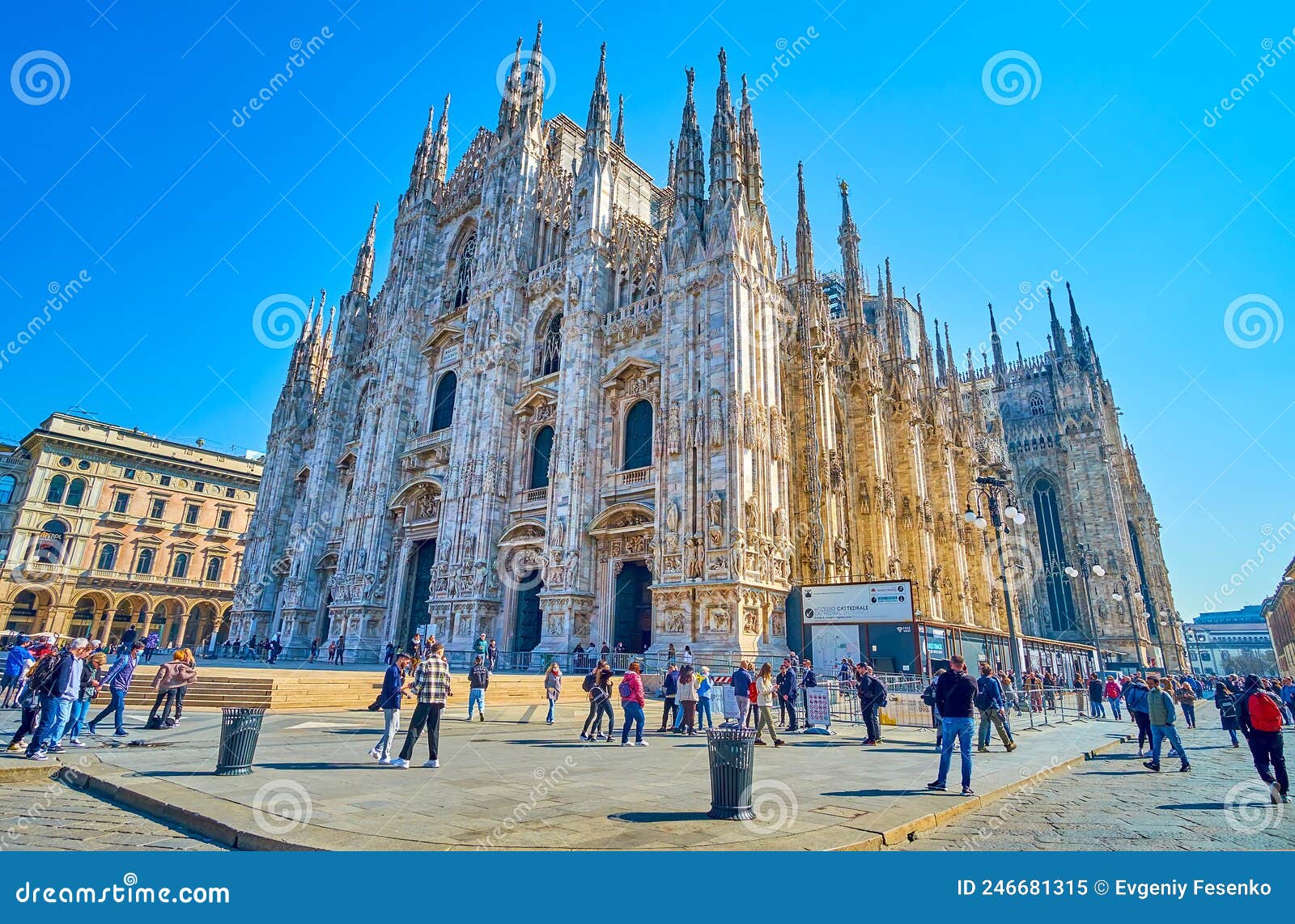 Milan Cathedral and the Cathedral Square in Milan, Italy Editorial ...