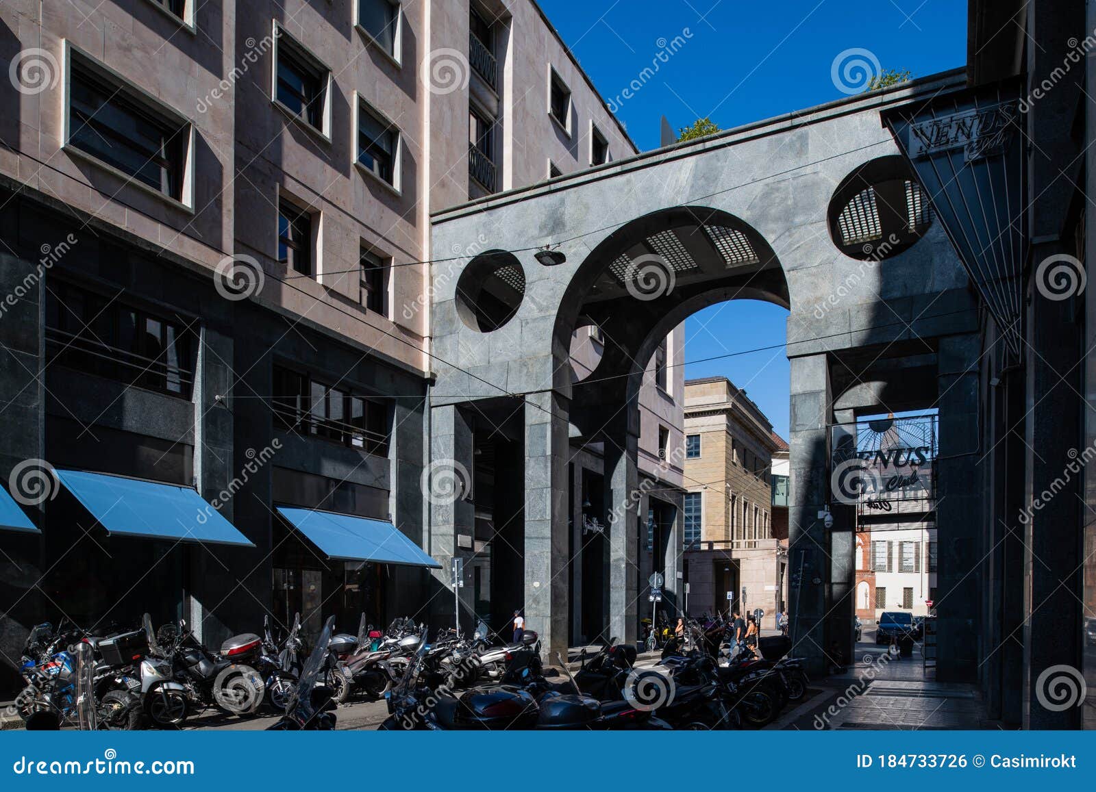 Milan, Italy - 30 June 2019: View of Piazza Diaz Gate Editorial Photo ...
