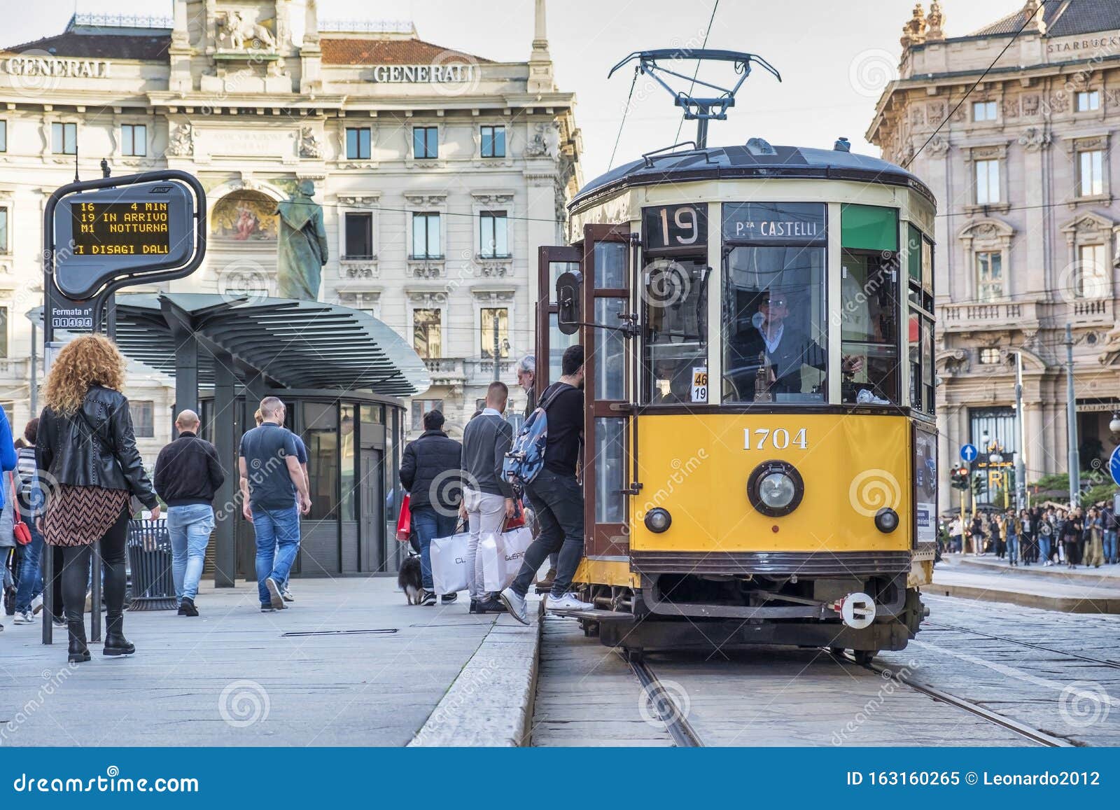 Passengers Entering Exiting Gantry. MRT Is A Heavy Rail System That ...