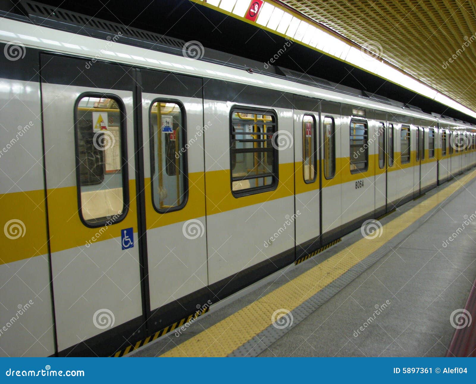 Milan Subway Stock Image - Image: 5897361