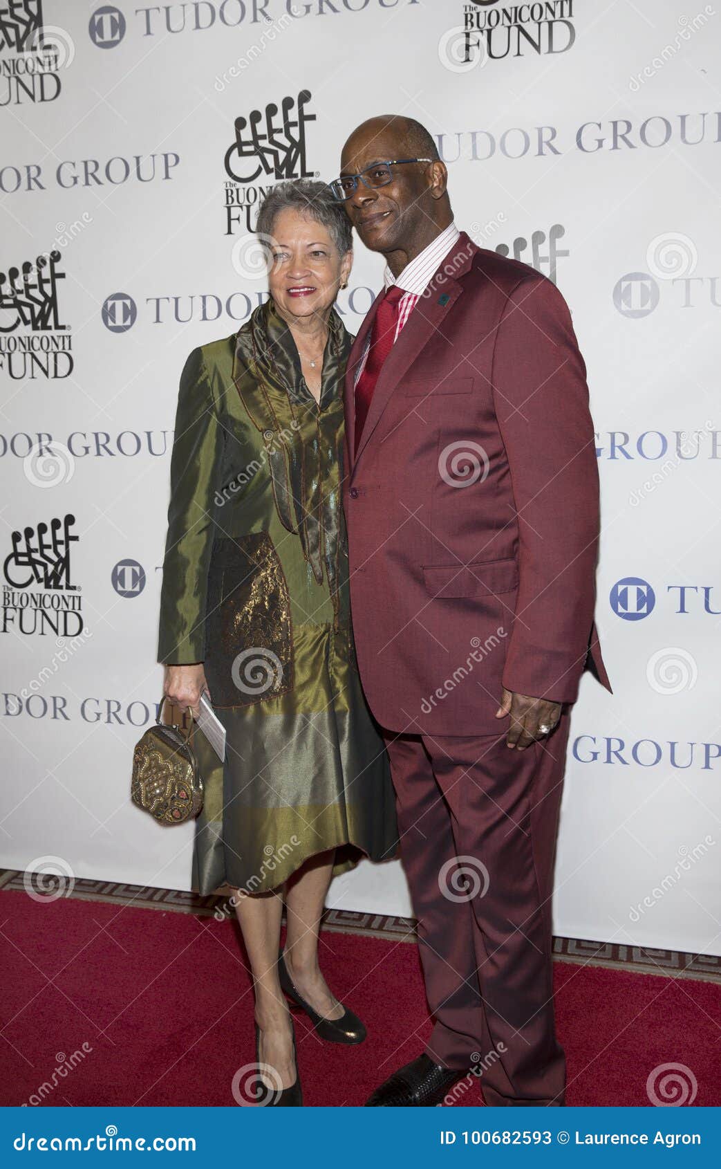 Milana Beamon Und Bob Beamon Redaktionelles Stockfoto - Bild von fonds ...