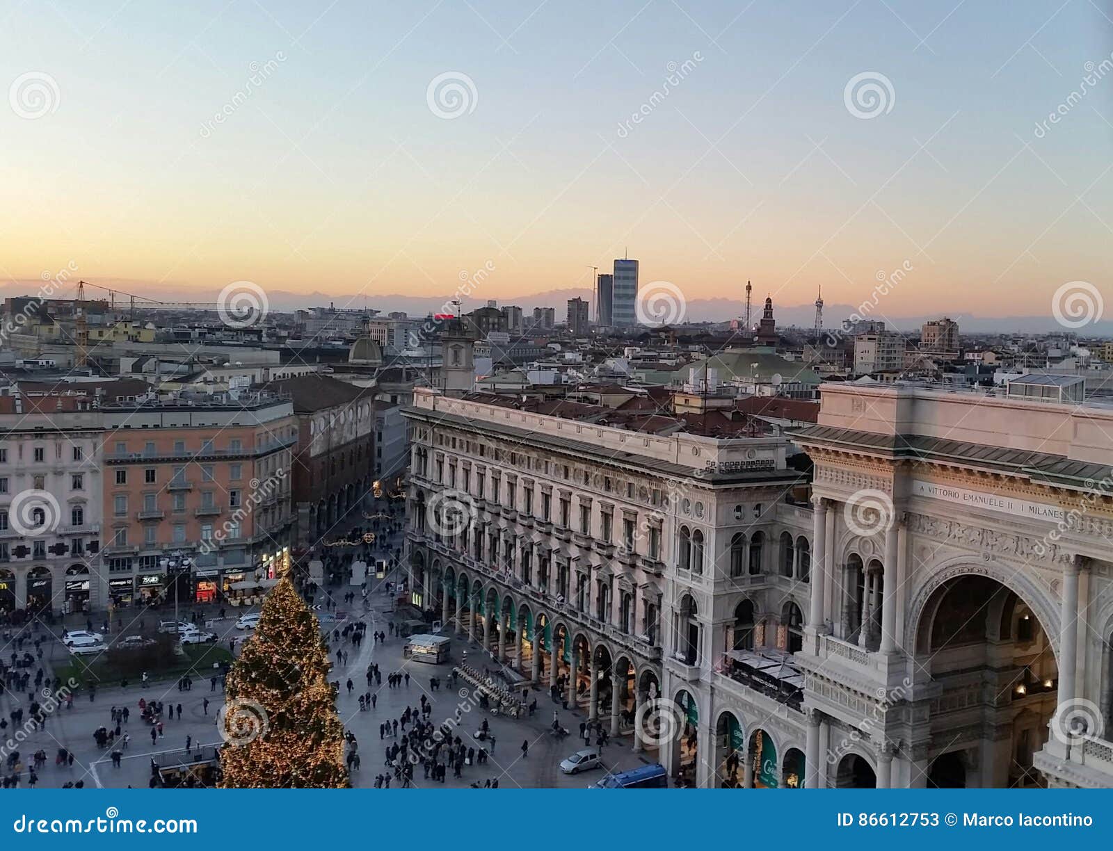 Milano gallery stock image. Image of gallery, sunday - 86612753