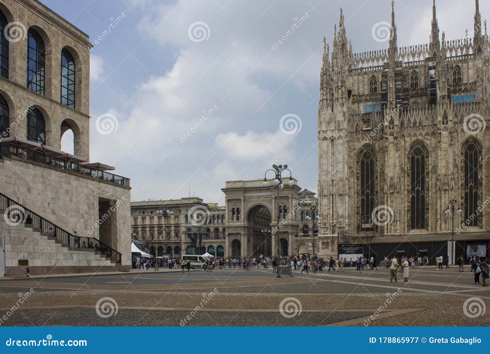 PIazza Del Duomo Square in Milano Editorial Photography - Image of ...