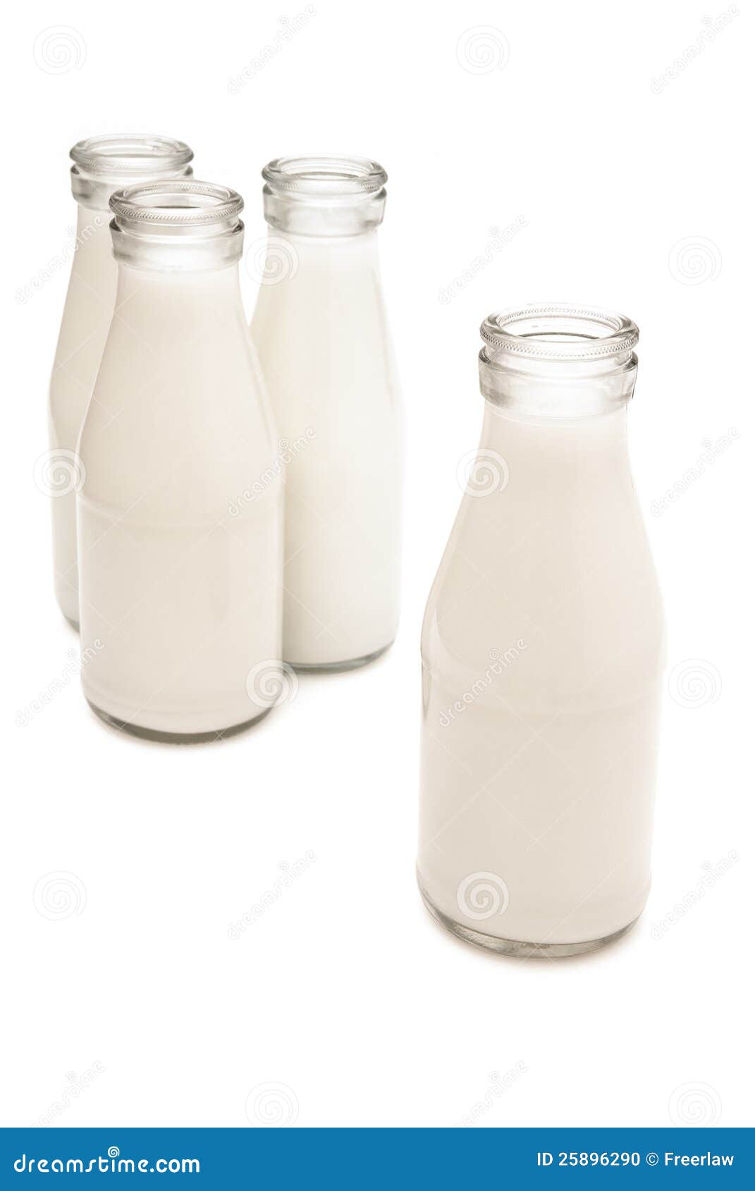 Milchflaschen stockfoto. Bild von molkerei, kalorie, laktose - 25896290