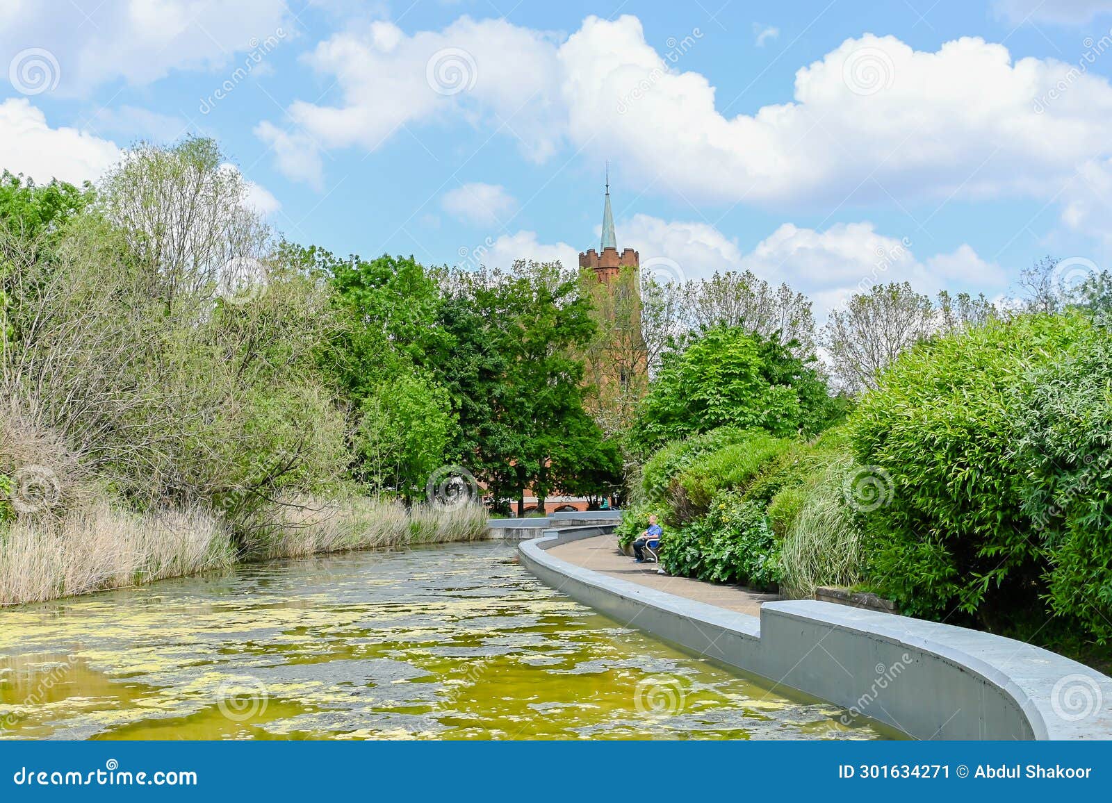 Mile End Park, Tower Hamlets, London Editorial Photo - Image of ...