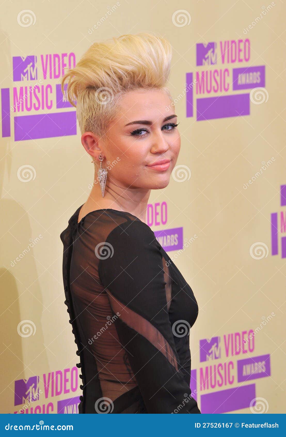 Miley Cyrus editorial photography. Image of cyrus, 50749 - 27526167