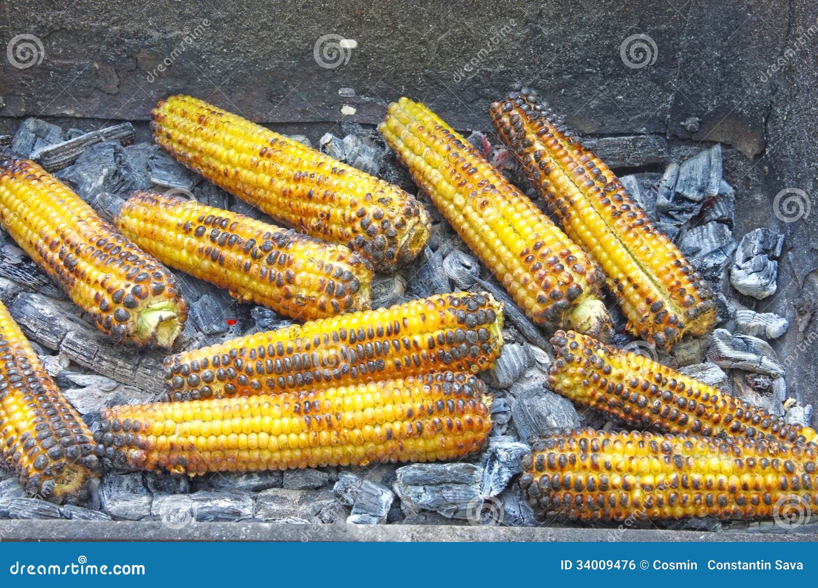 Milho Roasted foto de stock. Imagem de nave, incêndio - 34009476