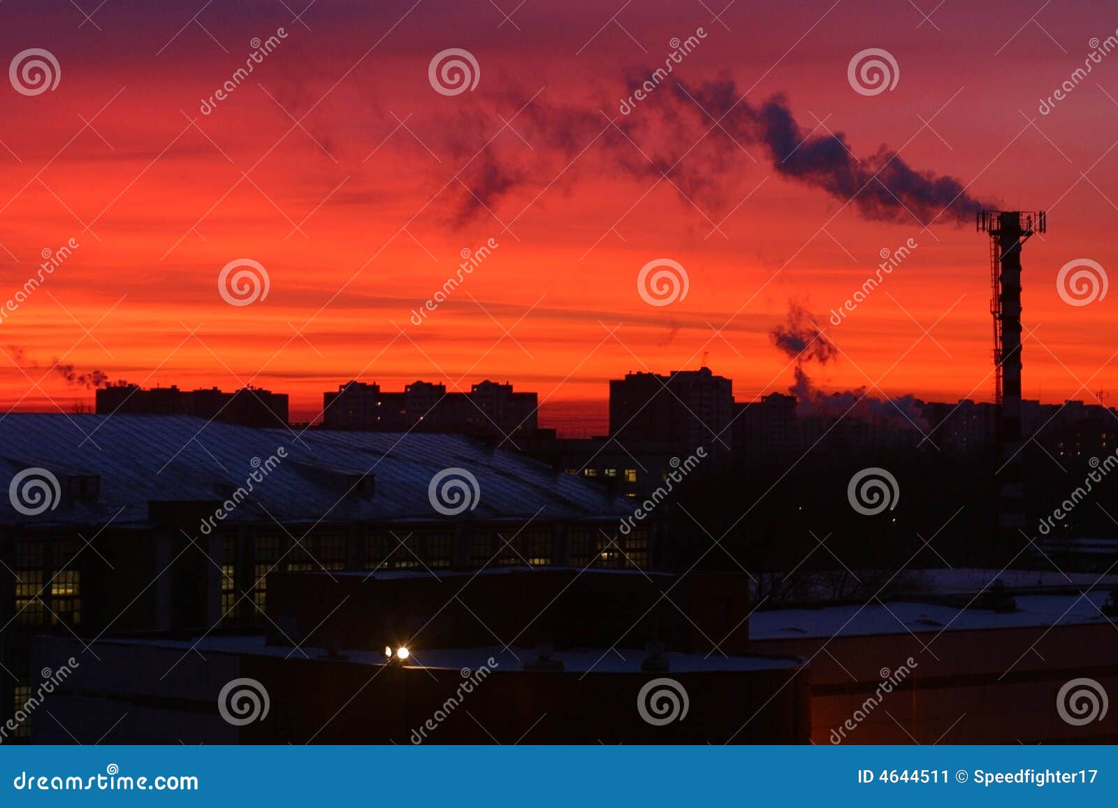 Milieuvervuiling stock afbeelding. Image of ecologie, vervuilend - 4644511